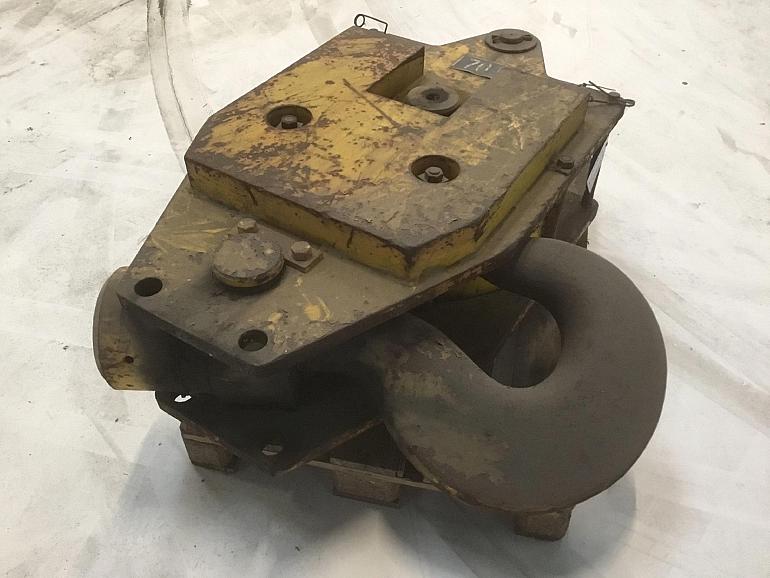 Hooks | Hookblock 30mm 3 sheave 70t | UCM Holland