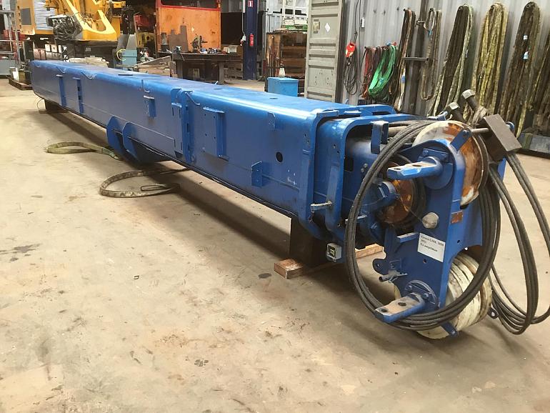 Telescopic boom sections | Grove GMK 3050 telescopic section 3 | UCM ...