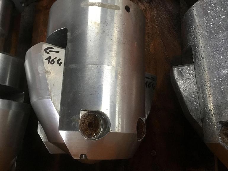 Counterweight cylinders | CT Compact Truck CT 2 counterweight cylinder ...