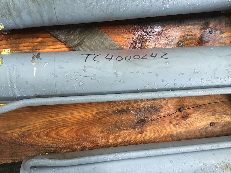 Counterweight cylinders | CT Compact Truck CT 2 counterweight cylinder ...