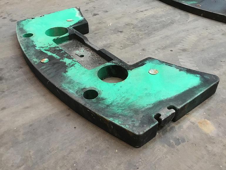 Counterweights | Faun ATF 60-3 counterweight 2 ton | UCM Holland