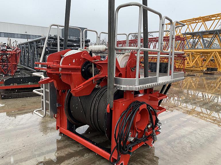 Winches | Grove GMK 6400 winch 2 | UCM Holland