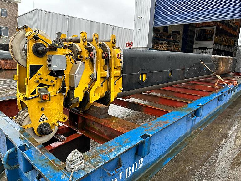 Telescopic boom sections | Demag AC 50-1 complete boom | UCM Holland