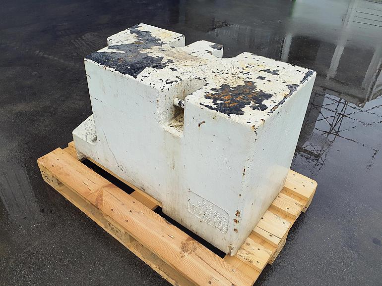 Counterweights | Terex Demag challenger 4200 counterweight 1.7T | UCM ...