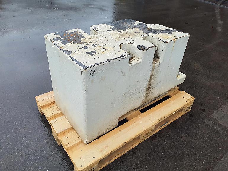 Counterweights | Terex Demag challenger 4200 counterweight 1.7T | UCM ...