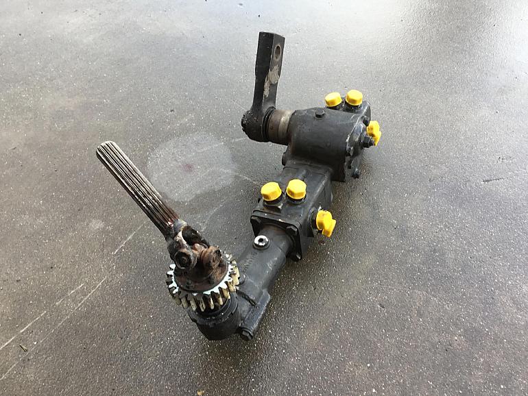 Steering boxes | Liebherr LTM 1035-2 Steering box | UCM Holland