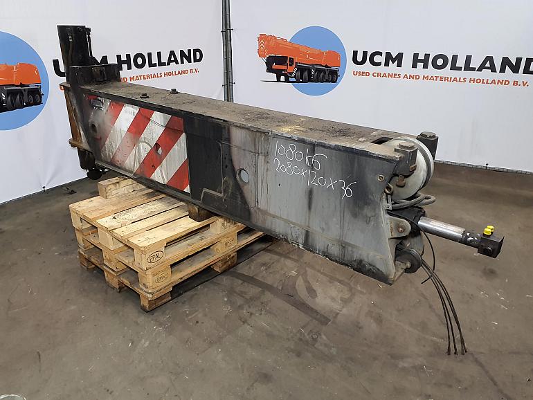 Outrigger beams | Liebherr LTM 1200/1 outrigger front | UCM Holland