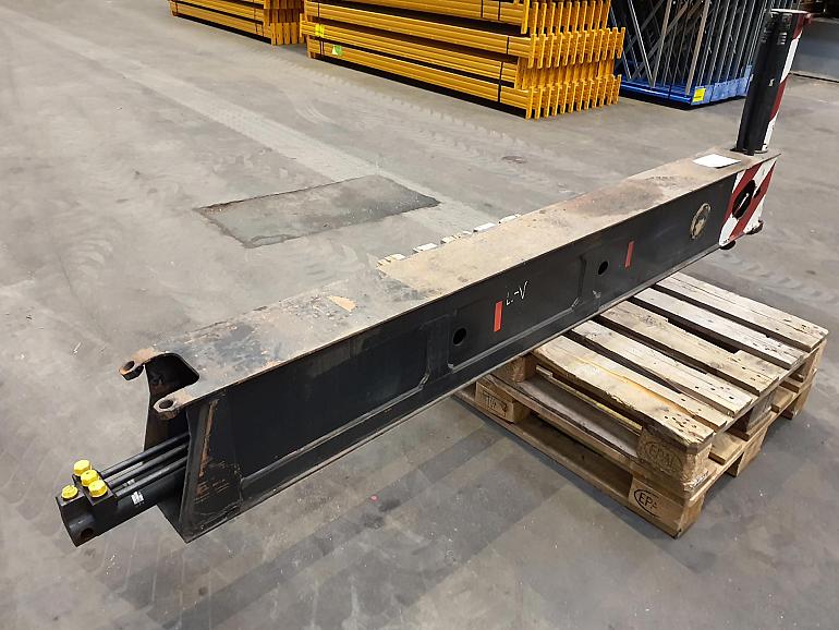 Outrigger beams | Liebherr LTM 1025 outrigger beam complete | UCM Holland